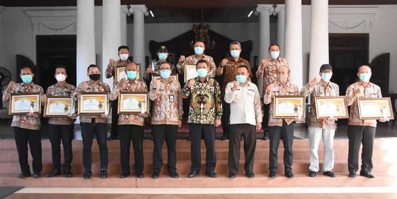 10 Kecamatan Raih Penghargaan Pajak Award PBB-P2 Tahun 2020