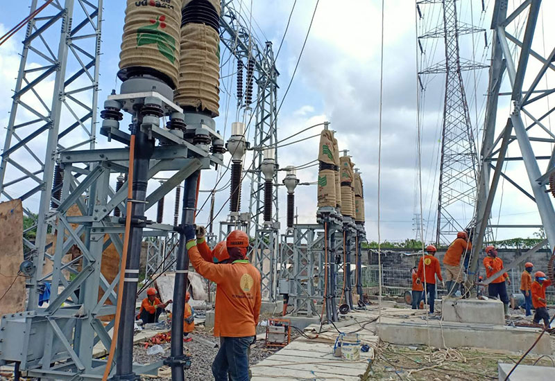 PLN Perkuat Listrik Jawa Timur dengan Energize GIS 150 kV dan SUTT 150 ...