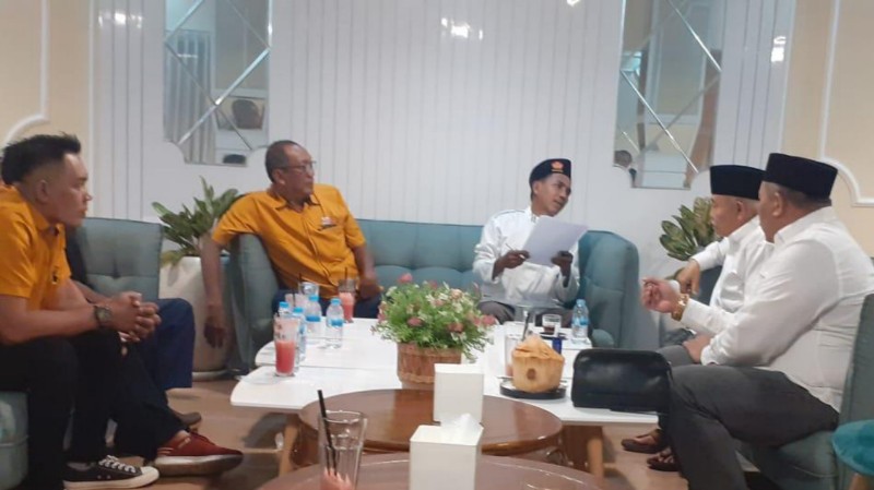 DPC Hanura dan Bacaleg Kabupaten Mojokerto Bersilaturahmi Dengan Prof ... DPC Hanura dan Bacaleg Kabupaten Mojokerto Bersilaturahmi Dengan Prof ...