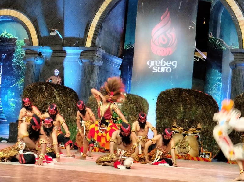 Tampil di Festival Reog Nasional ke XXVIII, SMKN 1 Jenangan Ikut ...